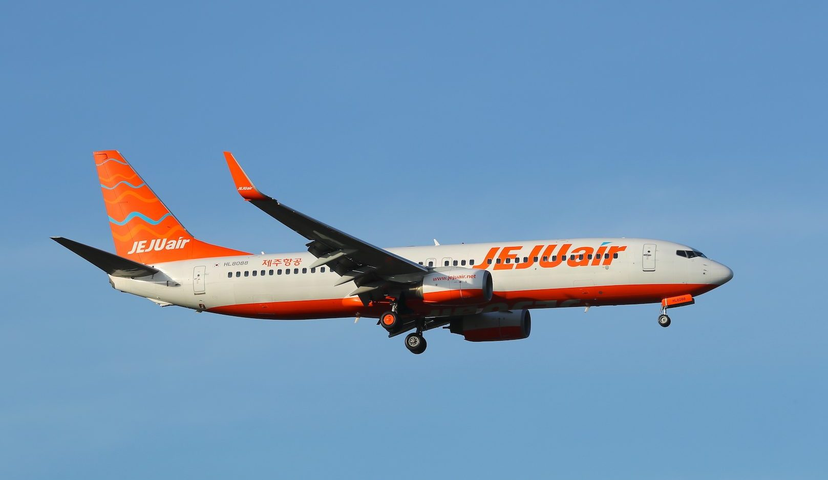 ボーイング737−800型の安全性がヤバい！整備ミスや人災があった？ ｜ Tomoちんブログ